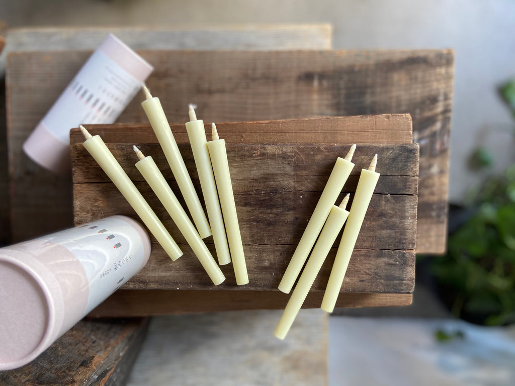 Takasawa Candles Japanese Candle 4-Gou in Cylinder Box (9pks) – CIBI