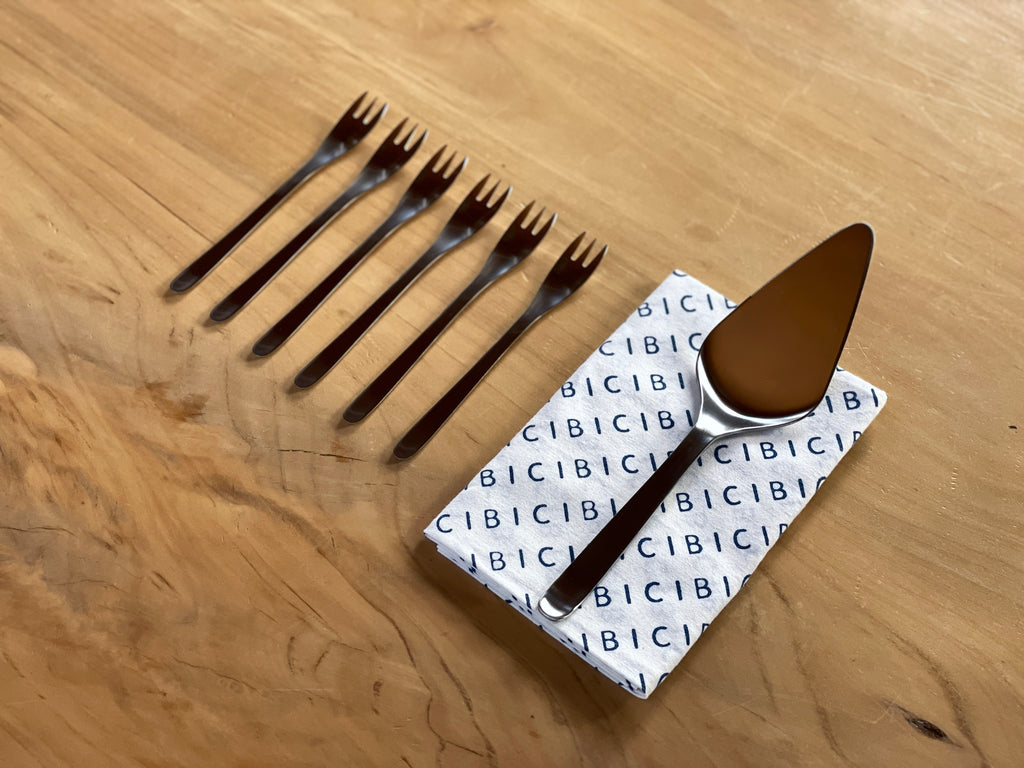 Sori Yanagi Cake Server & Fork Set – CIBI